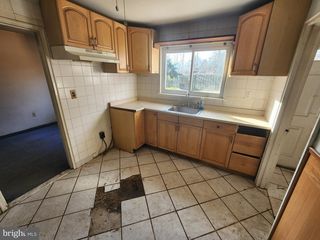 2210 Sproul Rd, Broomall, PA 19008 - See Est. Value, Schools & More