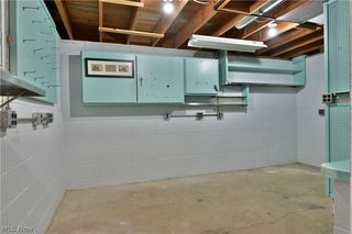 2454 North Rd NE, Warren, OH 44483 - See Est. Value, Schools & More