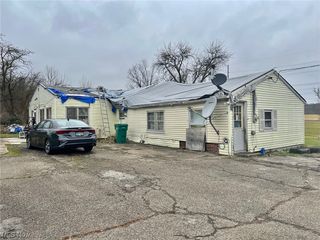 14349 Mayfield Rd, Huntsburg, OH 44046 - See Est. Value, Schools & More