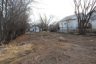 525 S Van Buren St, Winner, SD 57580 - See Est. Value, Schools & More