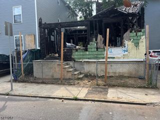 49 William St, Paterson, NJ 07514 | MLS# 3923039 | Trulia