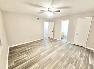 42 Stoneybrook Ln #5, Searcy, AR 72143 - See Est. Value, Schools & More