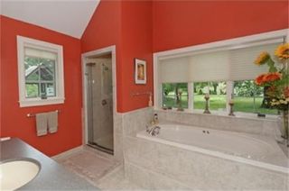 1 New Towne Dr, Hingham, MA 02043 - See Est. Value, Schools & More