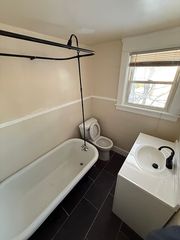 838 Woodbine Ave SE, Warren, OH 44484 - Trulia | Trulia