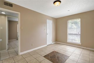 706 Hedgelawn Way, Fayetteville, NC 28311 - See Est. Value, Schools & More