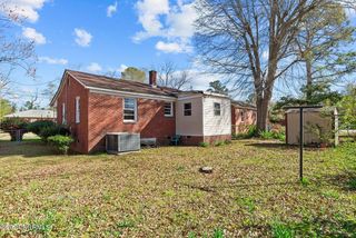 507 Jackson Lane, Kinston, NC 28501 - See Est. Value, Schools & More