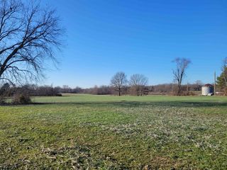 Ira Falls Rd, Trenton, TN 38382 | Trulia