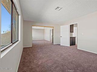 425 W Avenue J5, Lancaster, CA 93534 | MLS# SR25282107 | Trulia