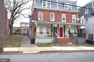 917 Vandever Ave, Wilmington, DE 19802 - See Est. Value, Schools & More