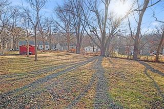 10308 W 61st St, Shawnee, KS 66203 - See Est. Value, Schools & More