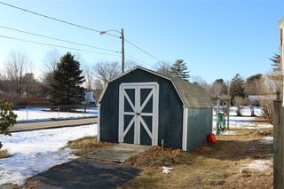 63 Washington Street, Rochester, NH 03867 - See Est. Value, Schools & More