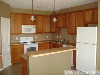 10740 Town Square Dr, Minneapolis, MN 55449 - See Est. Value, Schools ...