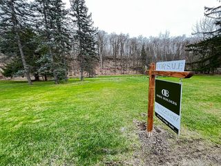 9767 Greiner Rd, Clarence, NY 14031 - See Est. Value, Schools & More