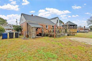 202 Porter Rd, Portsmouth, VA 23707 - See Est. Value, Schools & More