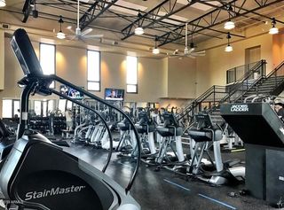 17635 W Hale Bopp Dr, Goodyear, AZ 85338 - See Est. Value, Schools & More