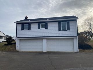 9 Laredo Dr, Colts Neck, NJ 07722 - Trulia | Trulia