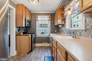 214 E 4th St, Palmyra, NJ 08065 - See Est. Value, Schools & More