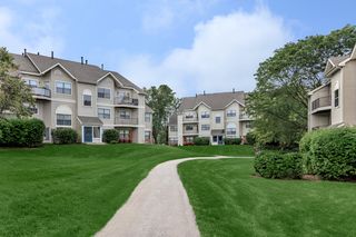 710 S Eola Rd #6157006, Aurora, IL 60504 - See Est. Value, Schools & More