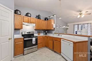 14285 Shenandoah St, Caldwell, ID 83607 - See Est. Value, Schools & More