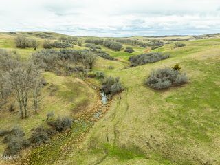 County Road 82, Mandan, ND 58554 | MLS# 4013101 | Trulia
