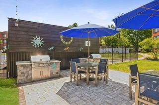 1248 Farmington Ave #1-B16, West Hartford, CT 06107 | Trulia