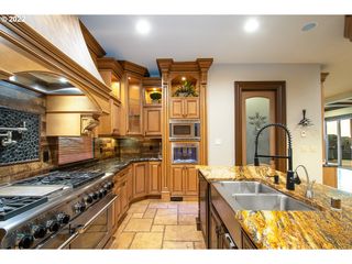 636 Nw Valley, Saint Camas, WA 98607 - See Est. Value, Schools & More