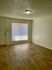 8871 Meadow Trace St, San Antonio, TX 78250 - See Est. Value, Schools ...