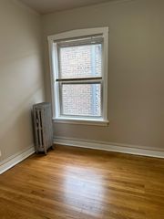 4027 One N West Melrose St #1N, Chicago, IL 60641 - See Est. Value ...