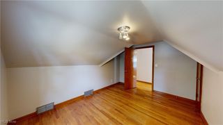 29280 White Rd, Willoughby Hills, OH 44092 - See Est. Value, Schools & More