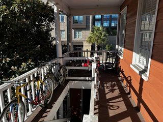 195 Spring St, Charleston, SC 29403 - See Est. Value, Schools & More