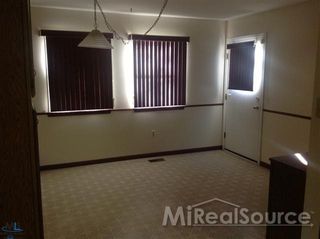 19204 Kingsville St, Harper Woods, MI 48225 - See Est. Value, Schools ...