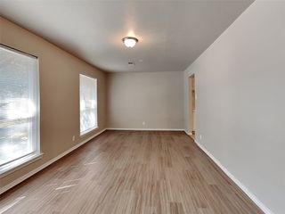 8609 Skyline Dr, Dallas, TX 75243 | MLS# 20561014 | Trulia