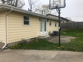 1316 N Ave NW, Cedar Rapids, IA 52405 - See Est. Value, Schools & More