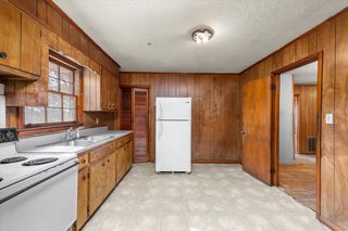 2411 WINDSOR SPRING Road, Augusta, GA 30906 - See Est. Value, Schools ...