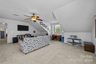 5717 Brandy Ridge Ln, Charlotte, NC 28269 - See Est. Value, Schools & More
