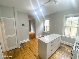 1822 N Orleans St #2420570, Chicago, IL 60614 - See Est. Value, Schools ...