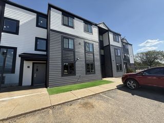 The Brickstone - Champaign, IL | Trulia