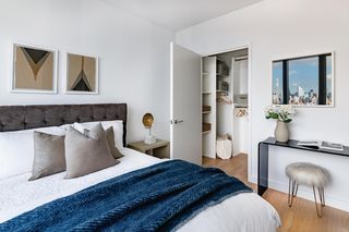 Sven LIC - Long Island City, NY | Trulia