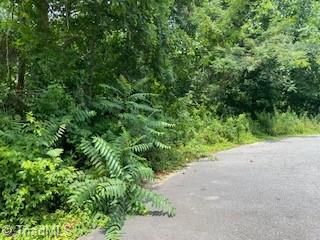 3609 Turret Ct, Winston Salem, NC 27101 - See Est. Value, Schools & More