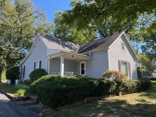 Mount Carmel, IL Homes For Sale & Mount Carmel, IL Real Estate | Trulia