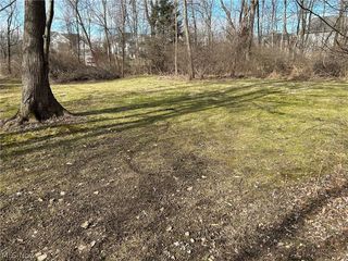 1283 Nesbitt Rd, Northfield, OH 44067 - See Est. Value, Schools & More