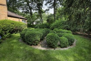 23 Woodland Farms Rd, Pittsburgh, PA 15238 - See Est. Value, Schools & More