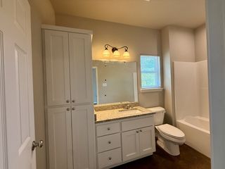 2512 W Martin St #1-B, Conway, AR 72034 - Trulia | Trulia