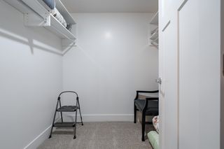 122 Round Hill Rd, Kalamazoo, MI 49009 - See Est. Value, Schools & More