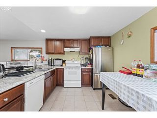 6610 NW Whitney Rd #144, Vancouver, WA 98665 - See Est. Value, Schools ...