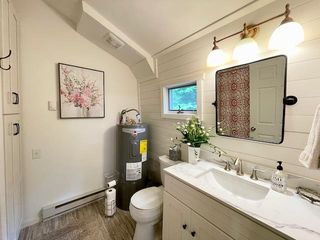 40 Margo Lane, Chocorua, NH 03817 - See Est. Value, Schools & More