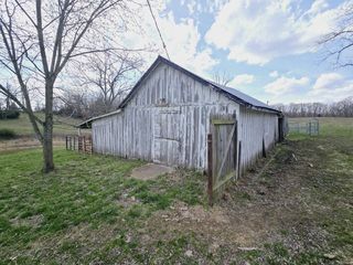 20909 Arroll Rd, Summersville, MO 65571 | MLS# 24027249 | Trulia