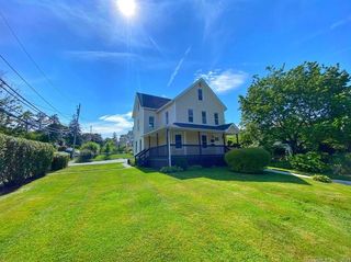 40 Spring Hill Ave #2, Norwalk, CT 06850 | Trulia
