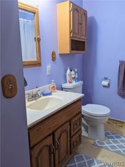 922 Two Rod Rd, Marilla, NY 14102 - See Est. Value, Schools & More