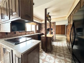 75 Melrose Rd, Auburn, NY 13021 - See Est. Value, Schools & More